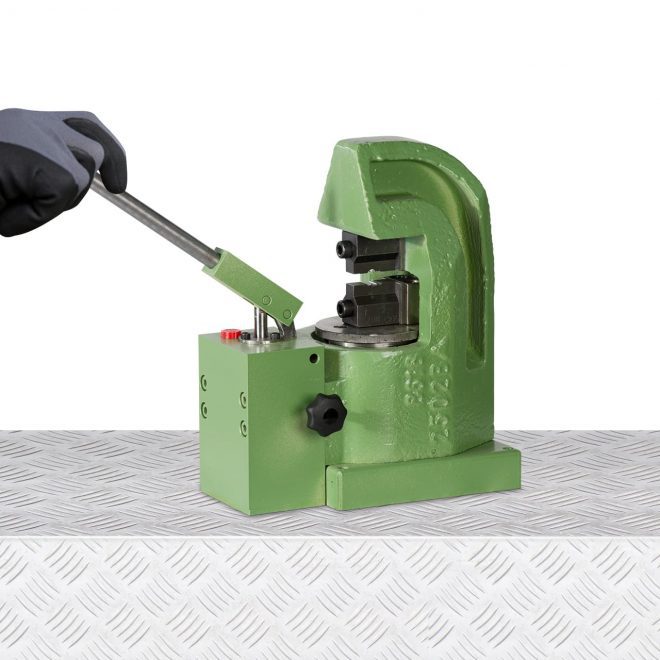 Swaging Machines | SAHM SPLICE